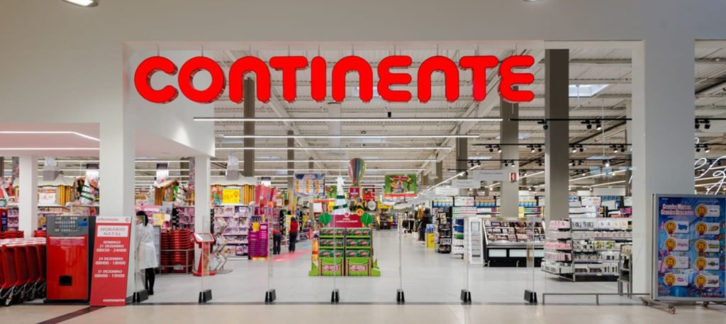 Continente já disponibiliza sacos de algodão para as frutas e legumes