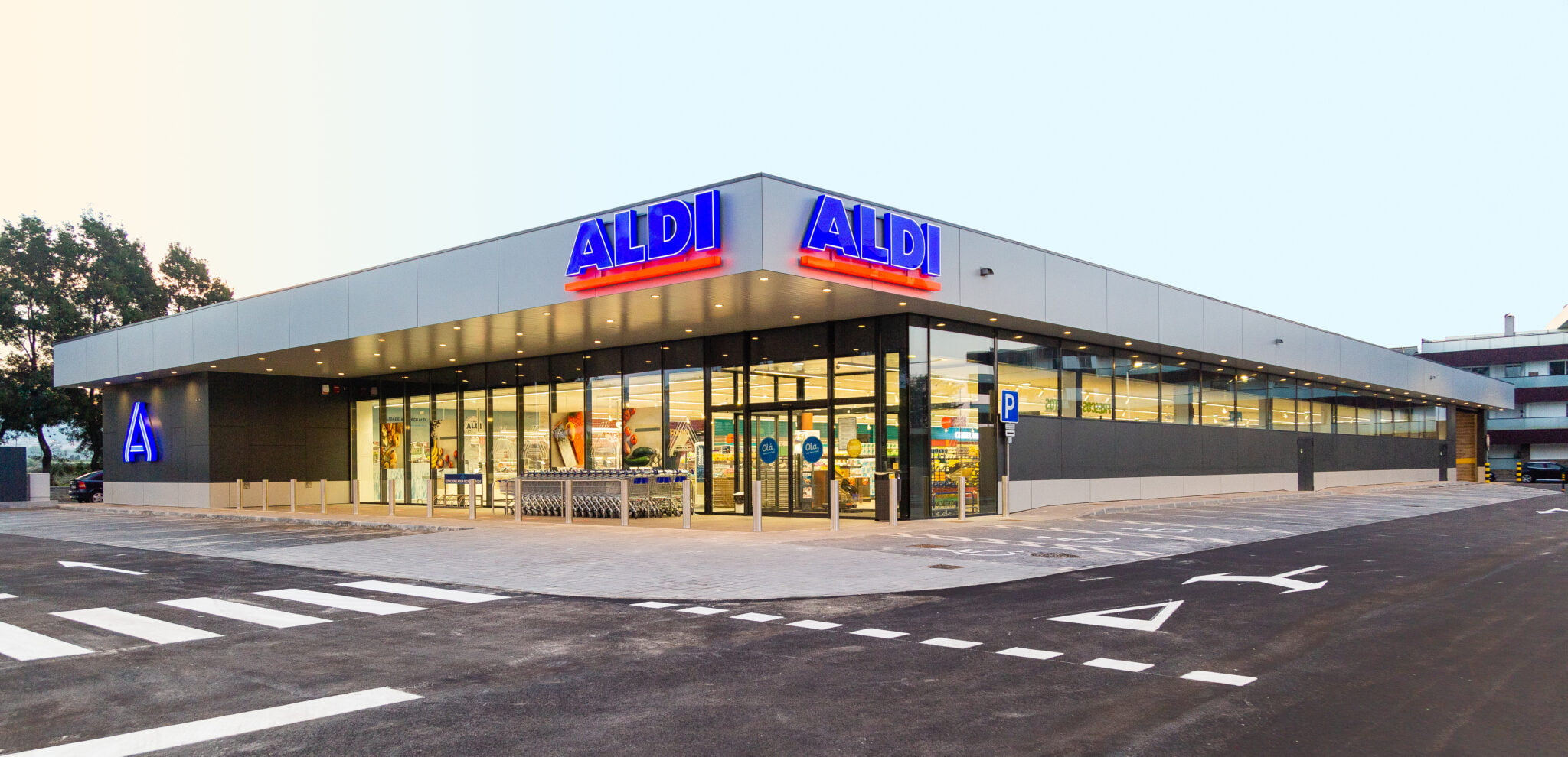 Aldi chega às 90 lojas em Portugal com abertura no Entroncamento ...